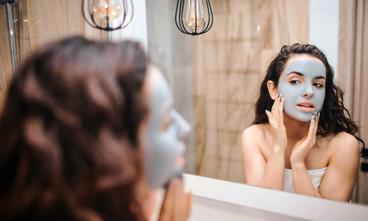 Sustainable Living: The Eco-Friendly Aspect of LED Mirrors – LED Mirror ...